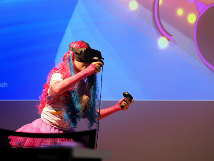 VRアーティスト Tipoo (チポー ) | TintRoom ティントルーム